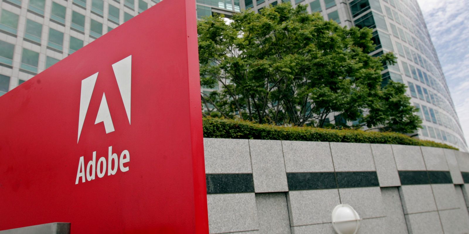 Adobe Betting in India's Hospitality and Banking sector, Predicts Growth